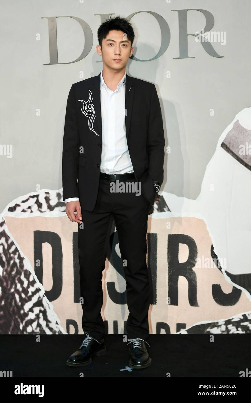 --File--Chinese actor and model Johnny Huang Jingyu arrives for a ...