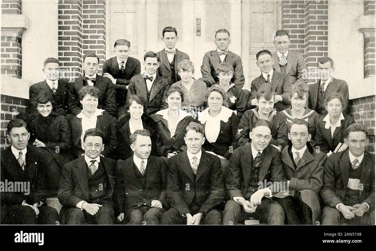 Bobashela . (52) maaB. Junior ClassOfficers W. Ernest Bufkin President ...