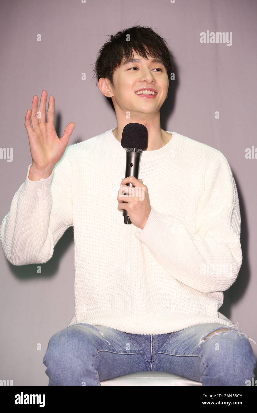 --FILE--**TAIWAN OUT**Chinese actor Derek Chang Hsuan-jui shows up at ...