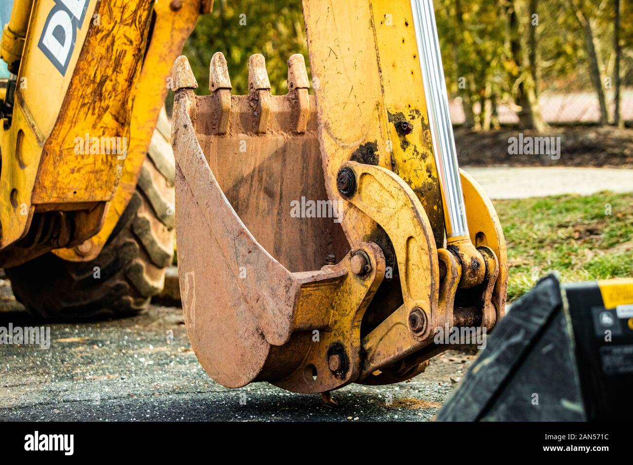 excavator bulldozer Backhoe heavy machinery home improvement works ...