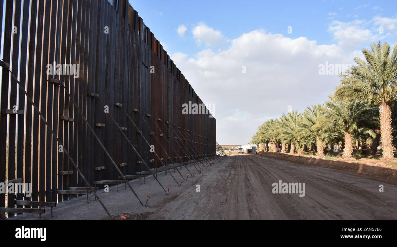 Mexico arizona border yuma hi-res stock photography and images - Alamy
