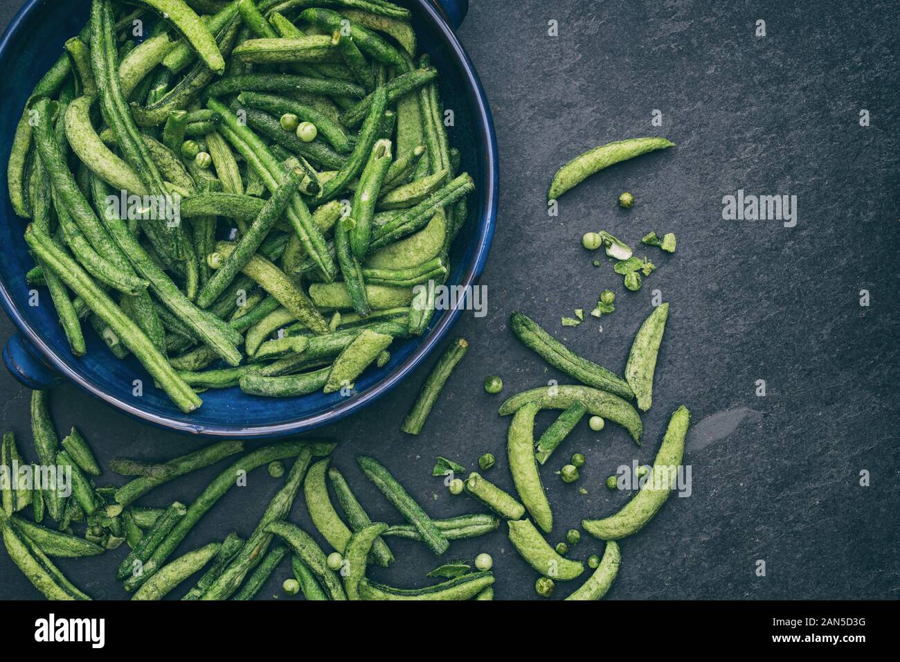 Emily bean and pea vegetable crisps. Healthy vegan snacks. Vegetable ...