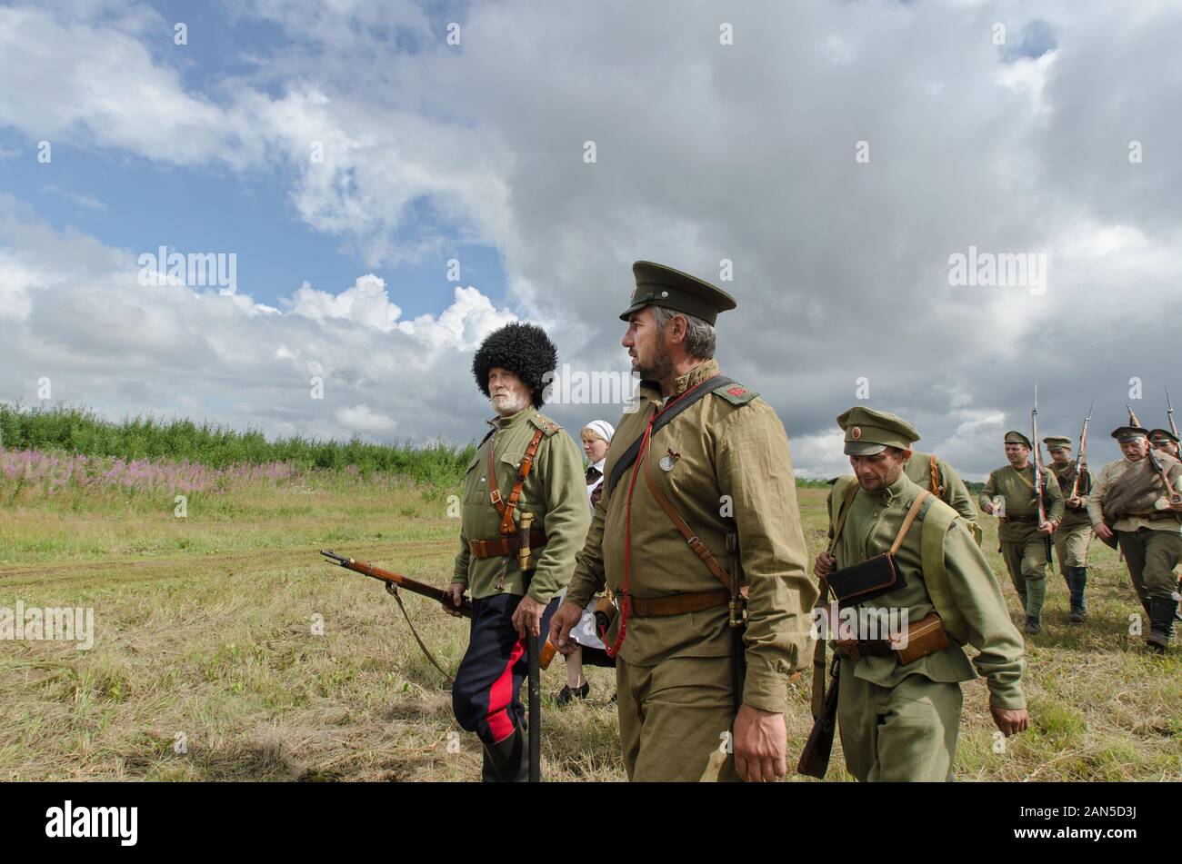Russian civil war uniform hi-res stock photography and images - Alamy