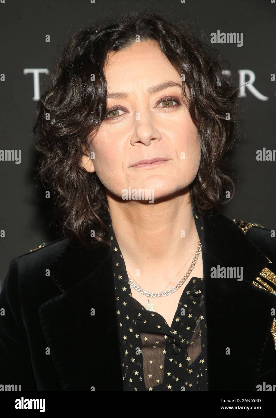 Sara gilbert 2020 hi-res stock photography and images - Alamy