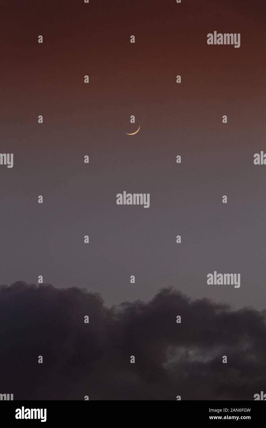 Full moon in red sky hi-res stock photography and images - Alamy