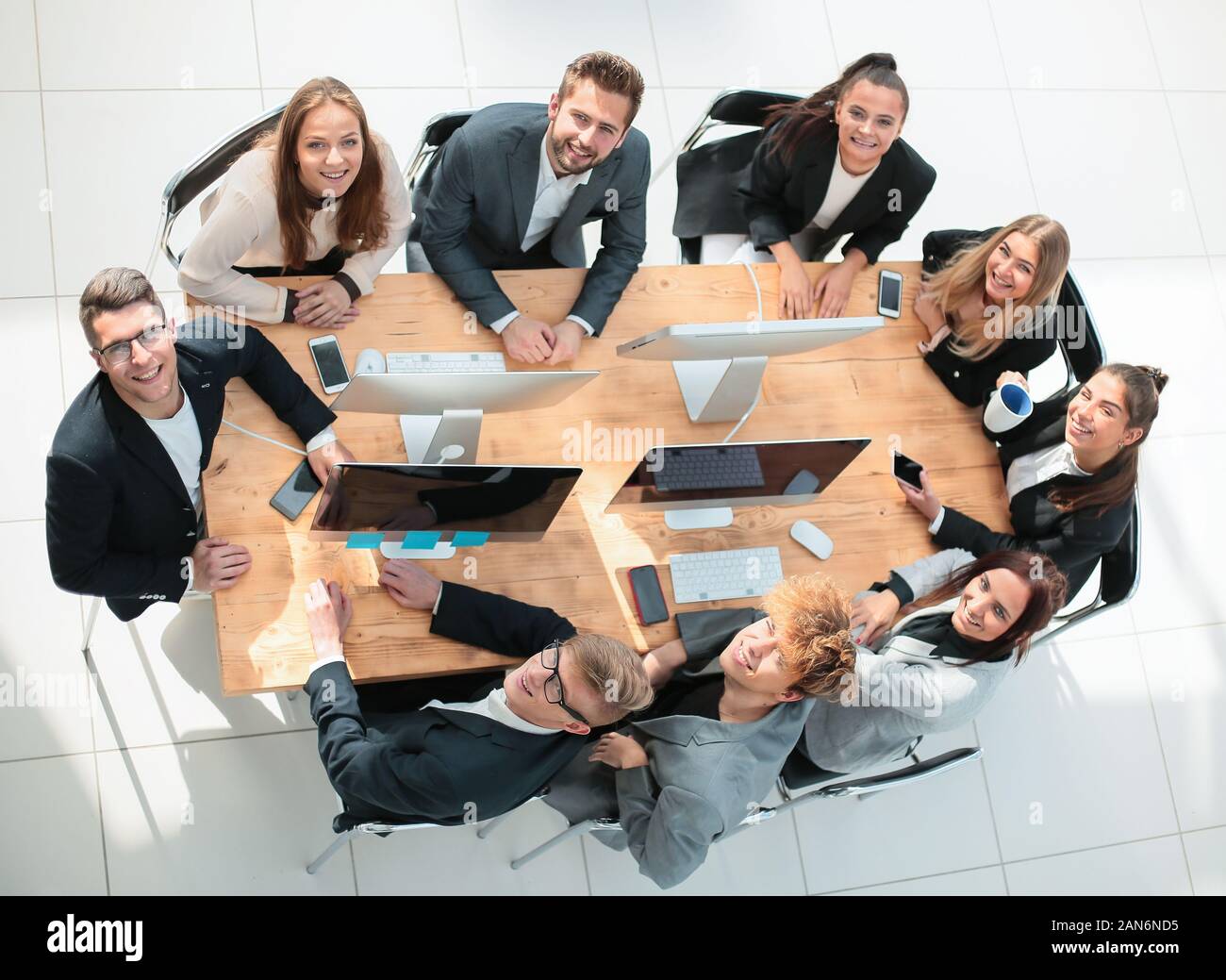 Top view team brainstorming looking hi-res stock photography and images ...