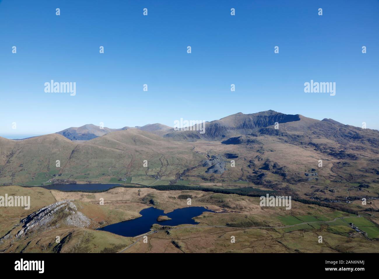Snowdon range hi-res stock photography and images - Alamy