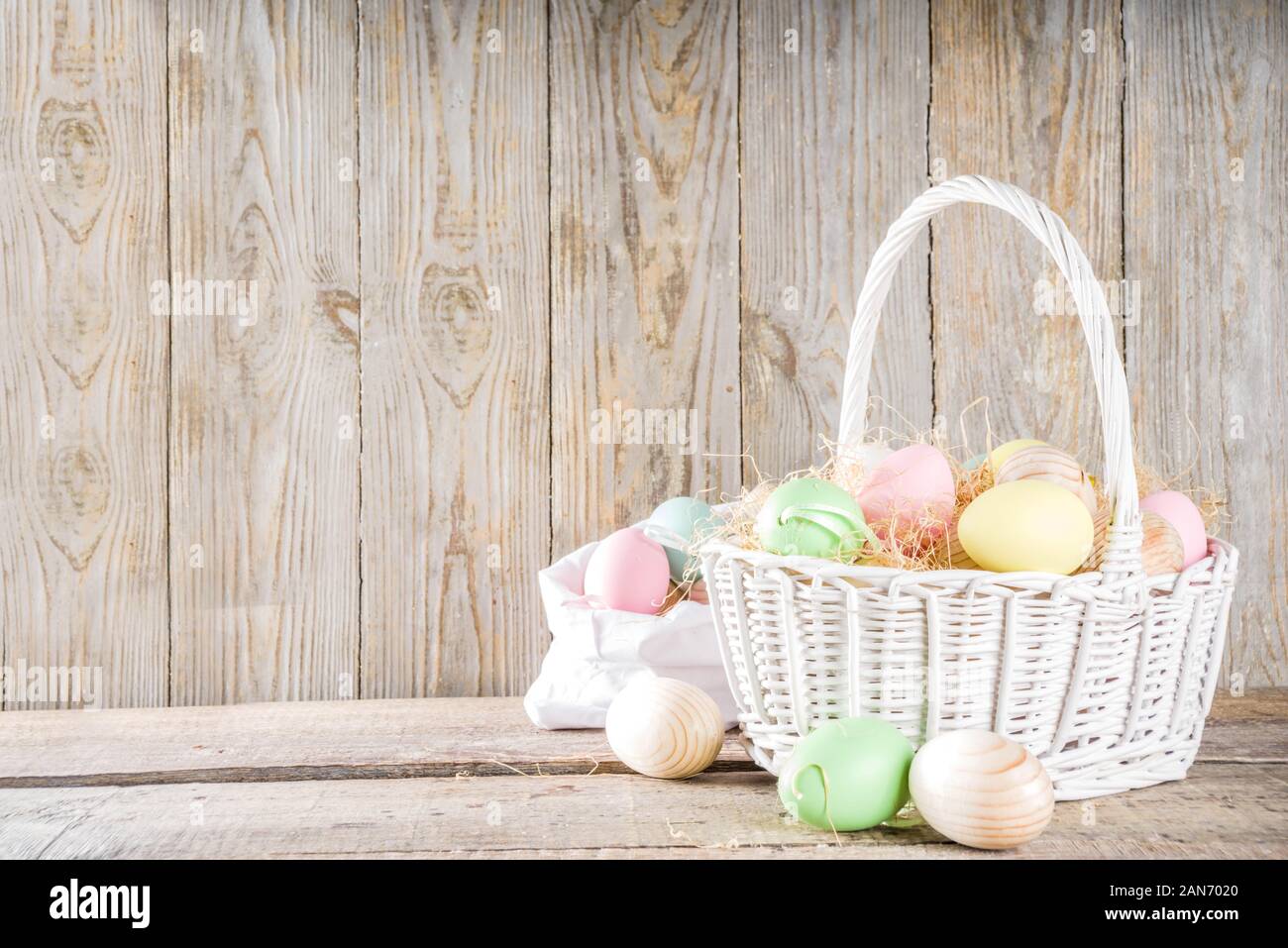 Spring Easter holiday. background. Zero waste Easter concept with ...