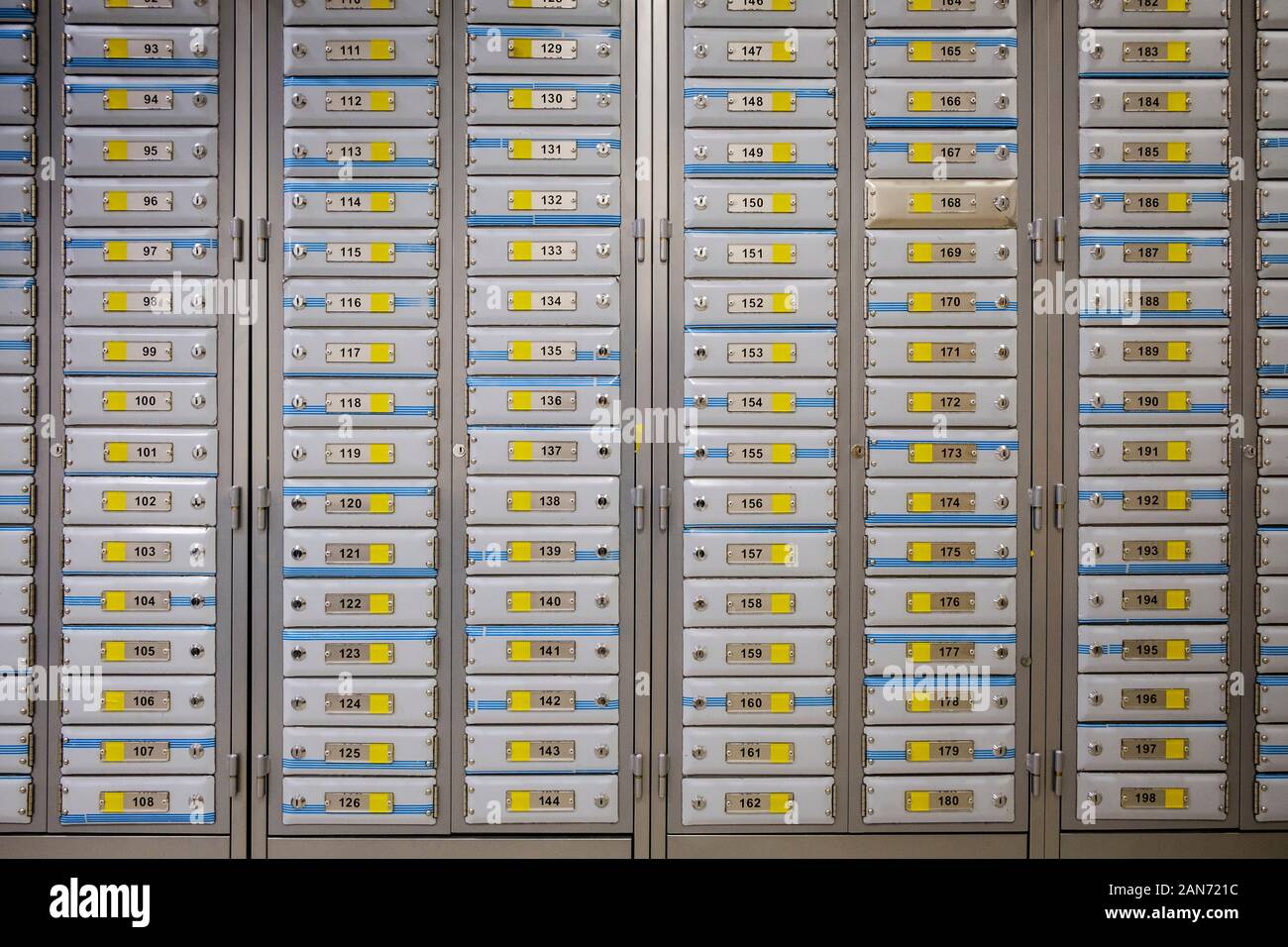 Numbered lockers hi-res stock photography and images - Alamy