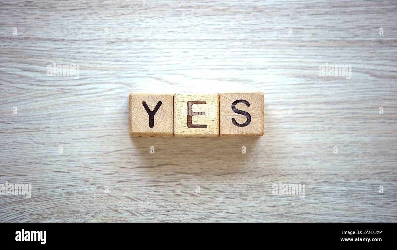 Wooden cubes travel hi-res stock photography and images - Alamy