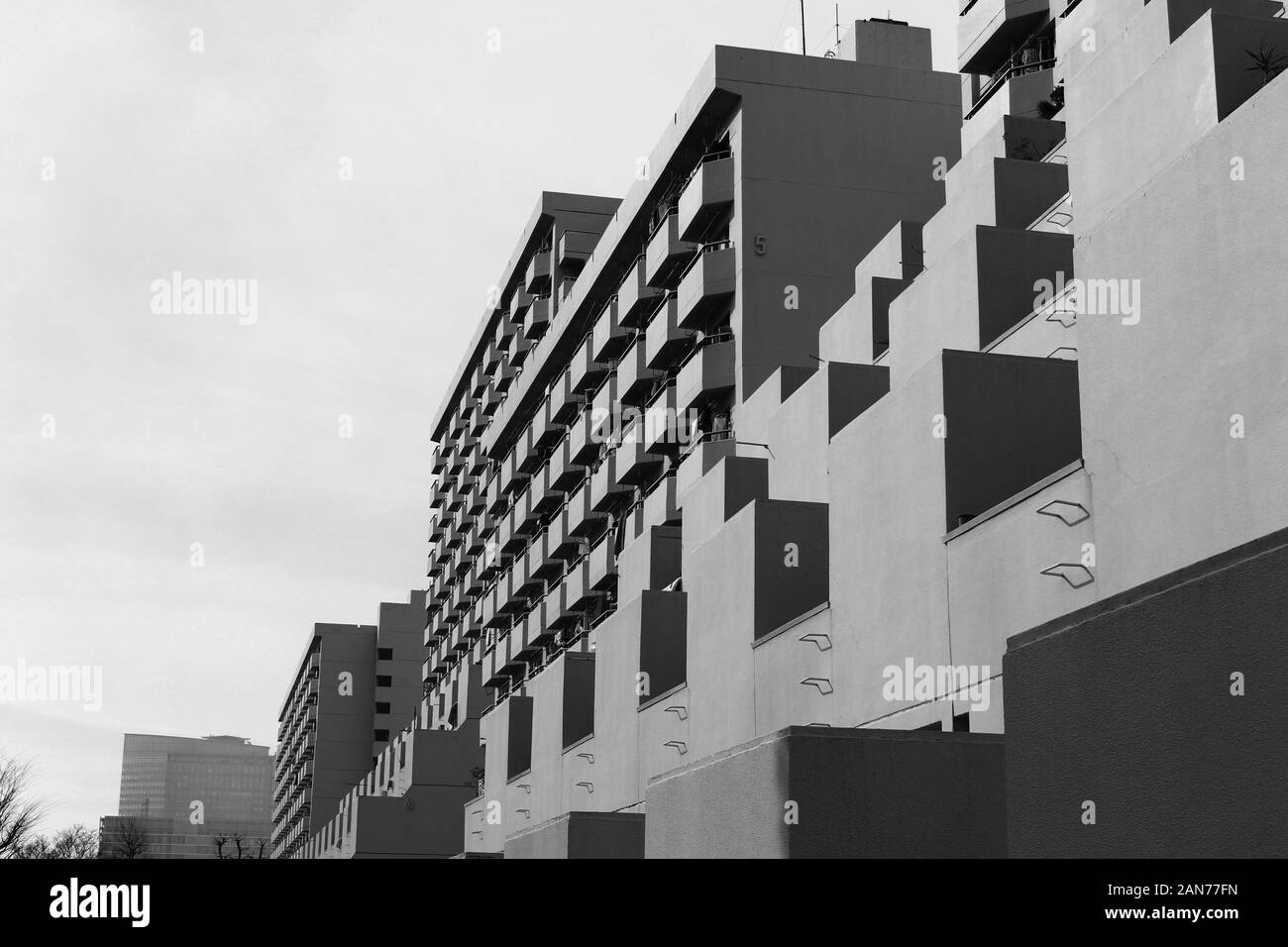 Public housing complex hi-res stock photography and images - Alamy