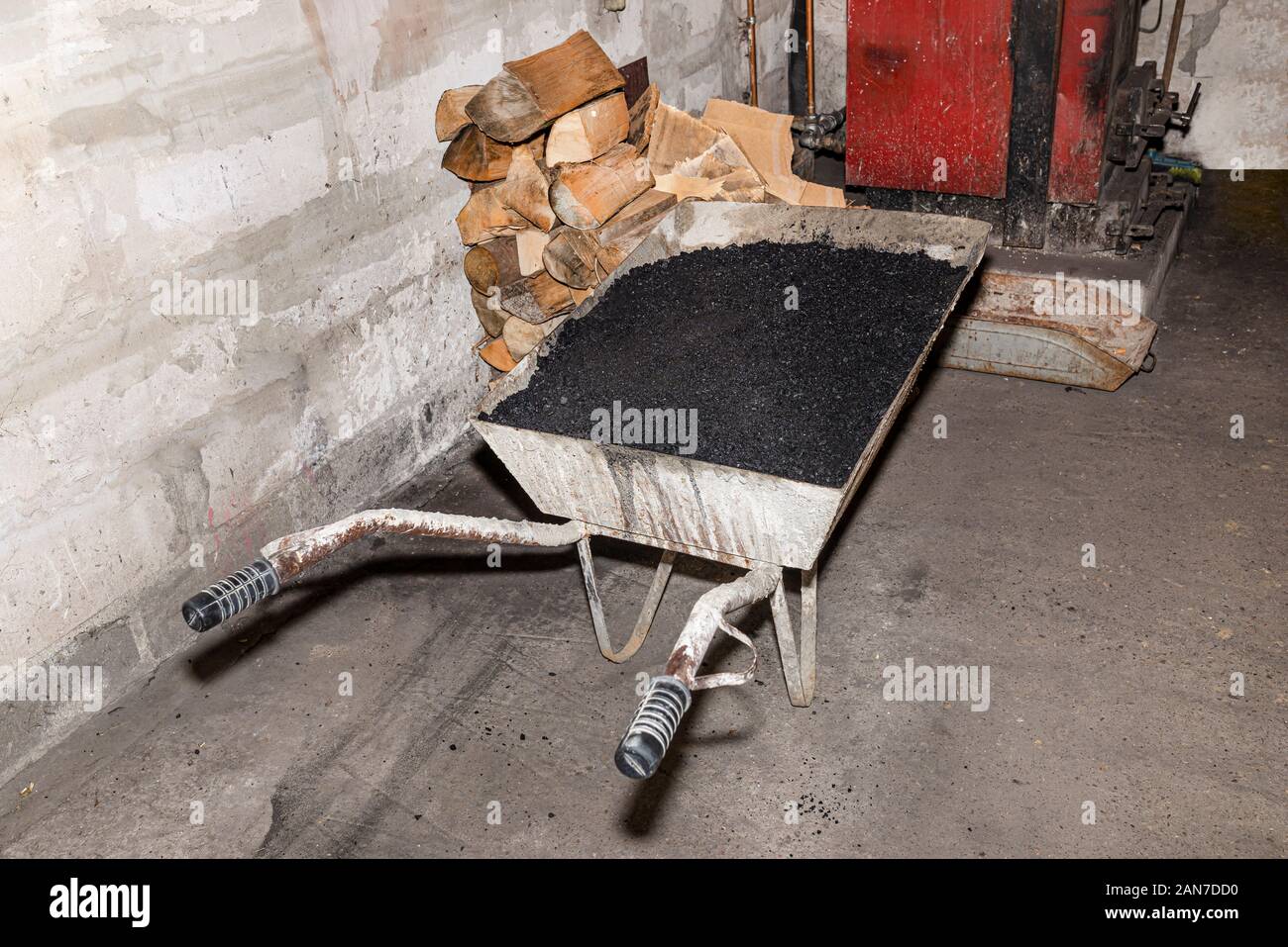 Coal boiler room hi-res stock photography and images - Alamy