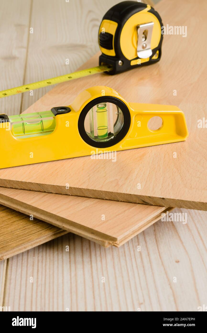 Carpenters level hi-res stock photography and images - Alamy
