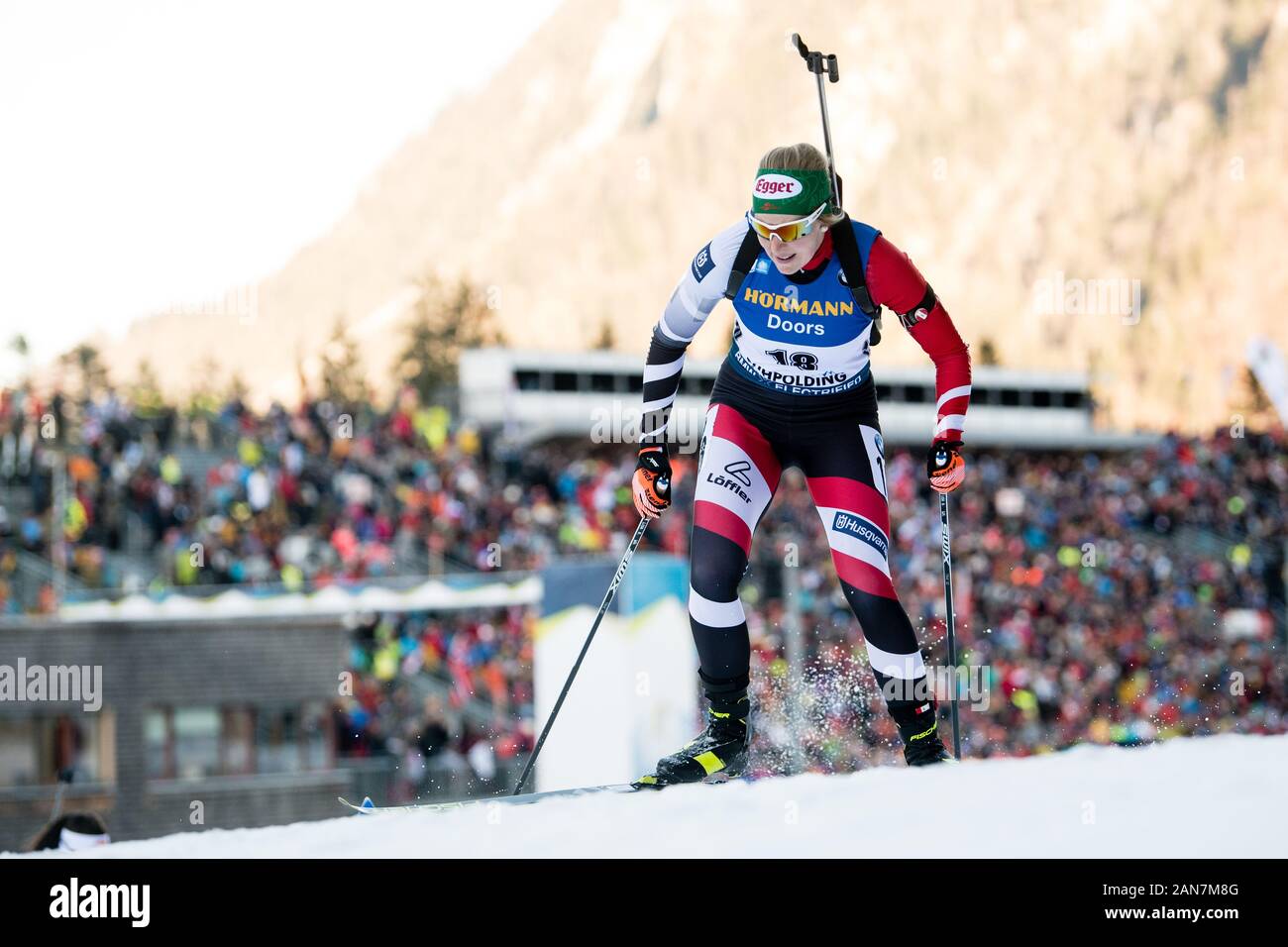 Ruhpolding, Germany. 15th Jan, 2020. Biathlon: World Cup, sprint 7.5 km ...
