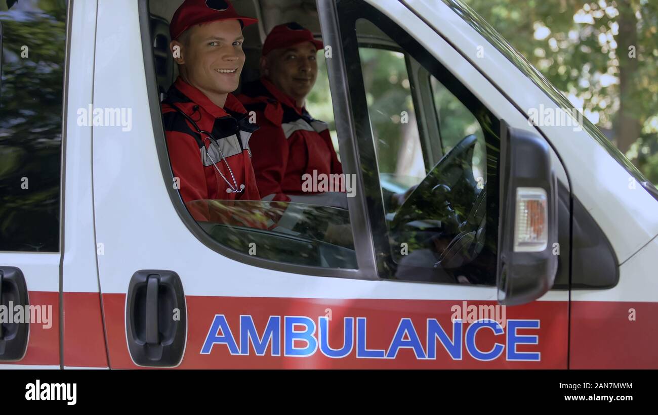 Emergency service staff on duty hi-res stock photography and images - Alamy