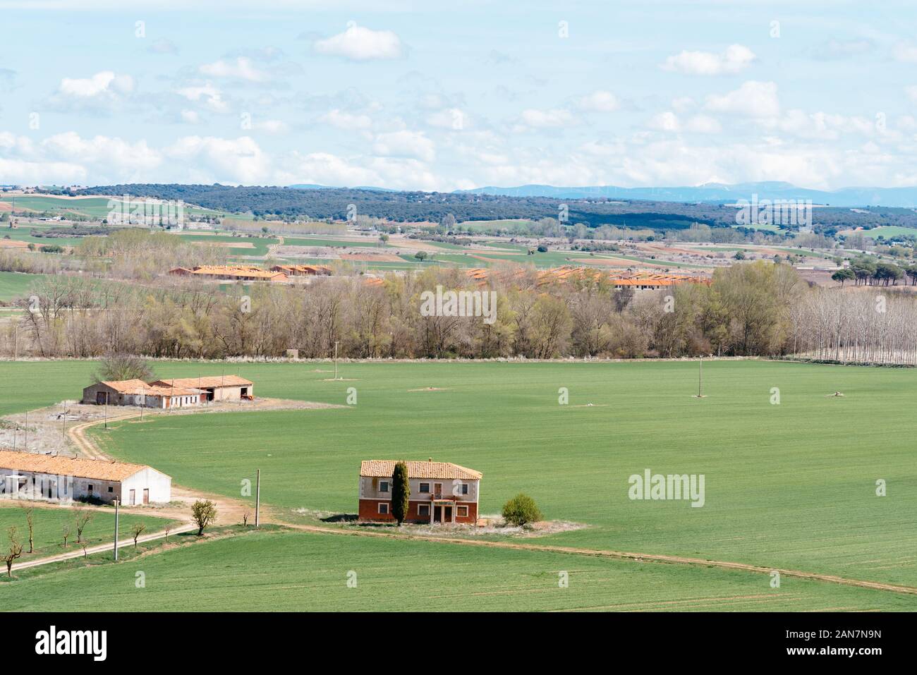 Panoramic view of rural landscape with farm in Castile, Spain Stock ...