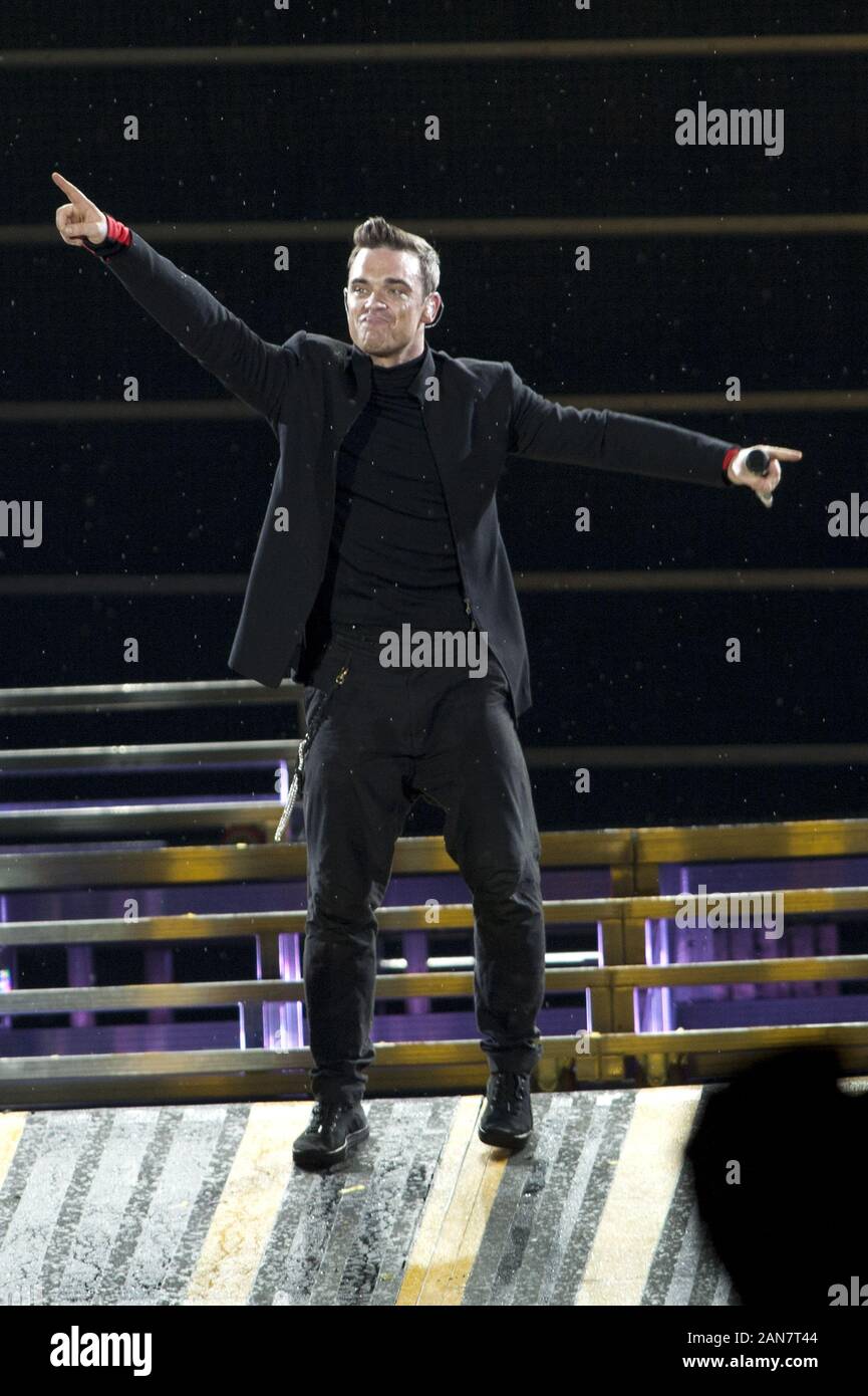 Milan Italy 12/07/2011 live concert of the Take That , reunion at the ...