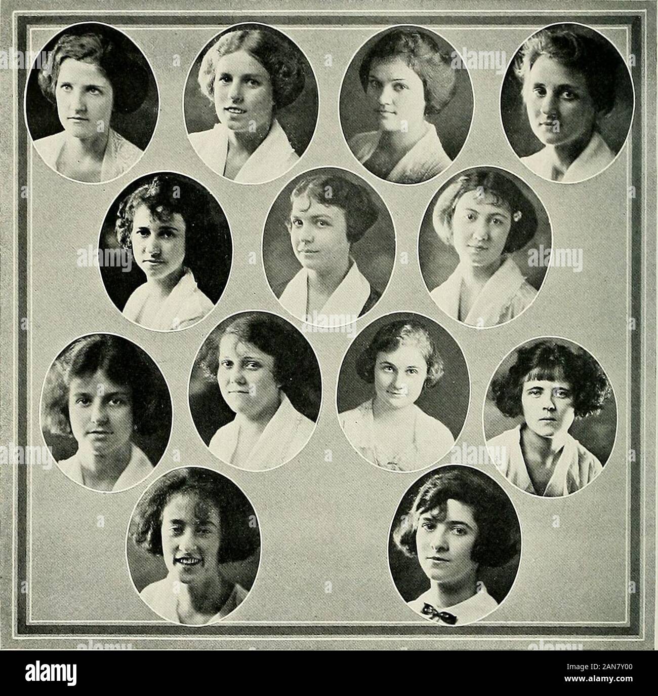Jambalaya [yearbook] 1922 . «--,j?,v â â¢Â«.â¢.â .â .Â«;=;.. ..â.ââ âi ...