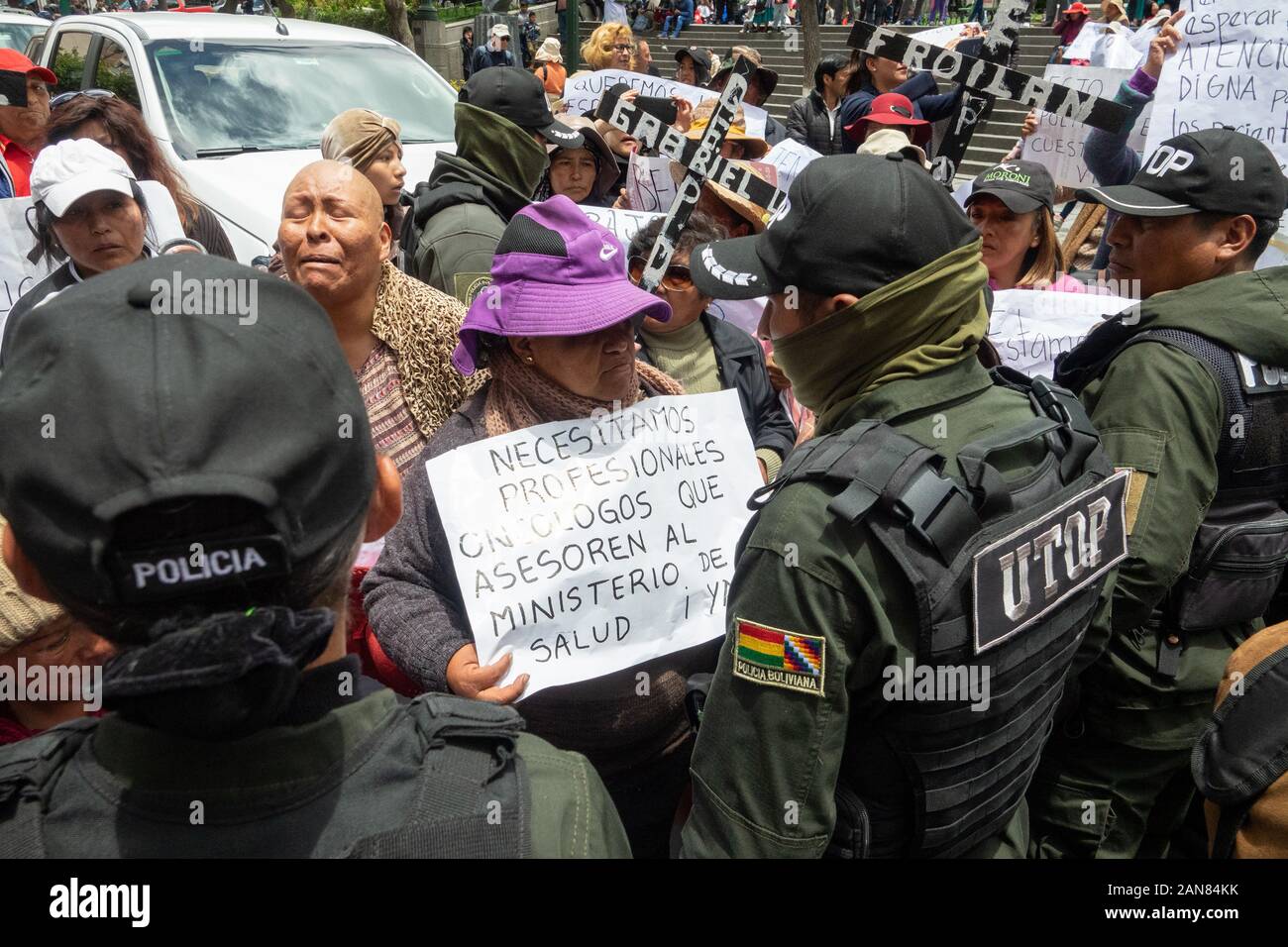 Protest of cancer patients, La Paz, Bolivia Stock Photo - Alamy