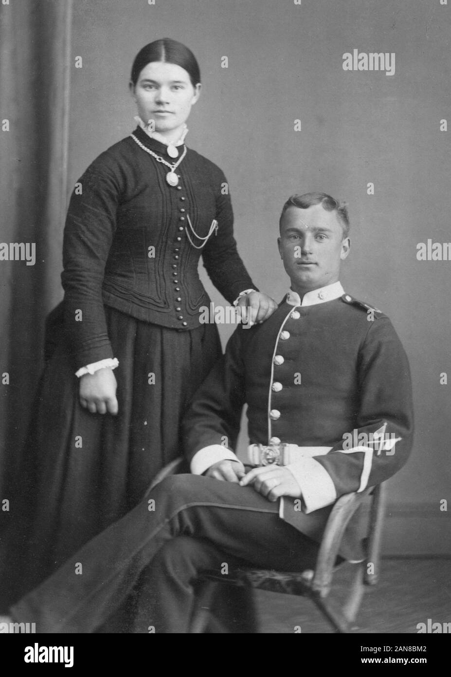 Victorian soldier in uniform Stock Photo - Alamy