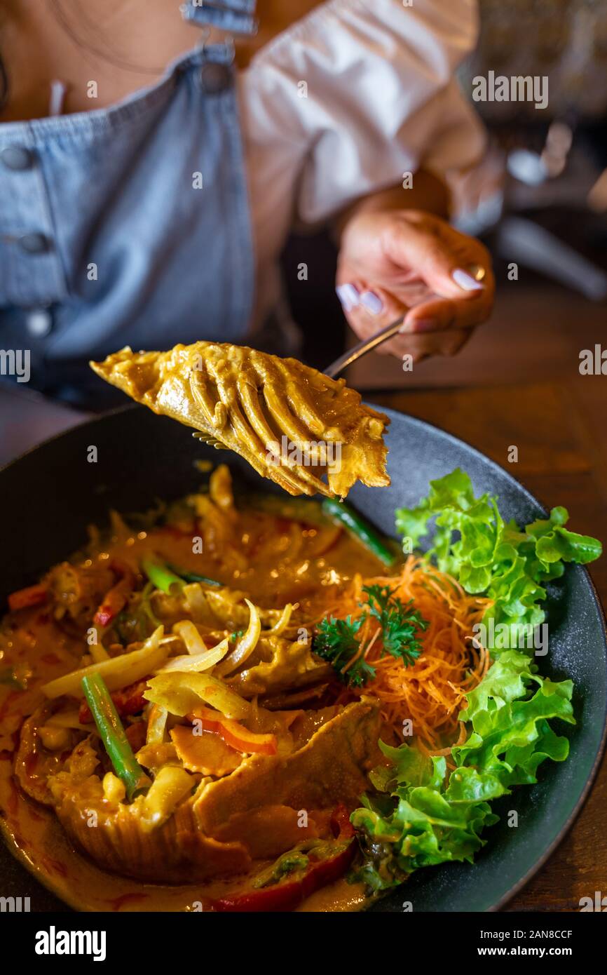 Moreton Bay Bugs, Curry, Thai Food, Thai Cuisines, Asian food Stock ...