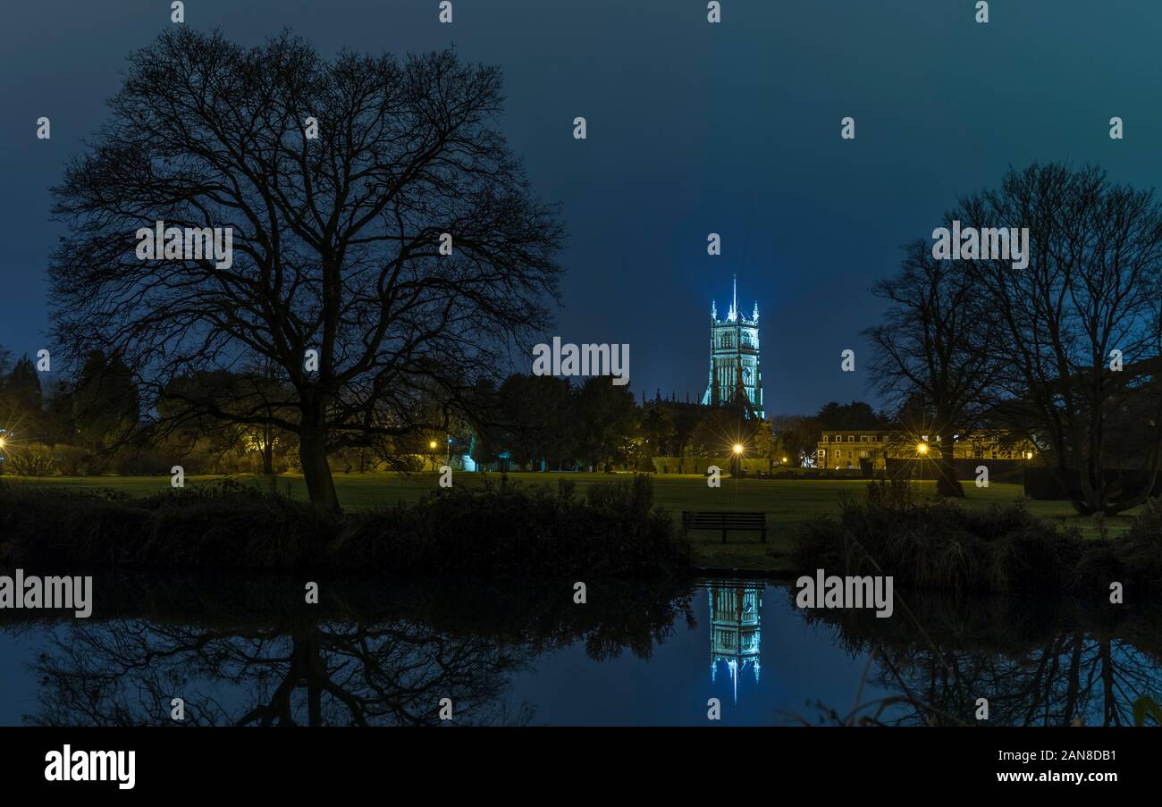 Cirencester abbey grounds hi-res stock photography and images - Alamy