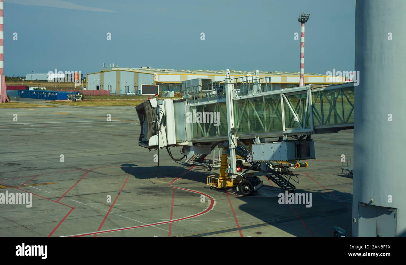 airport gate ready for airplane Stock Photo - Alamy