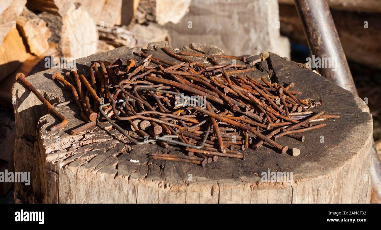 Old nails set collection hi-res stock photography and images - Alamy
