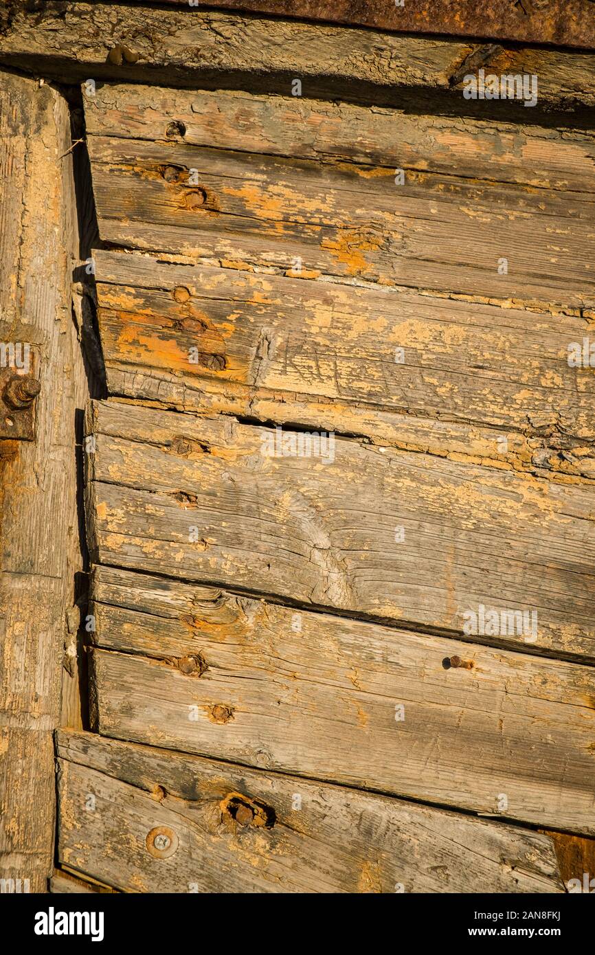 Heavily weathered wood hi-res stock photography and images - Alamy