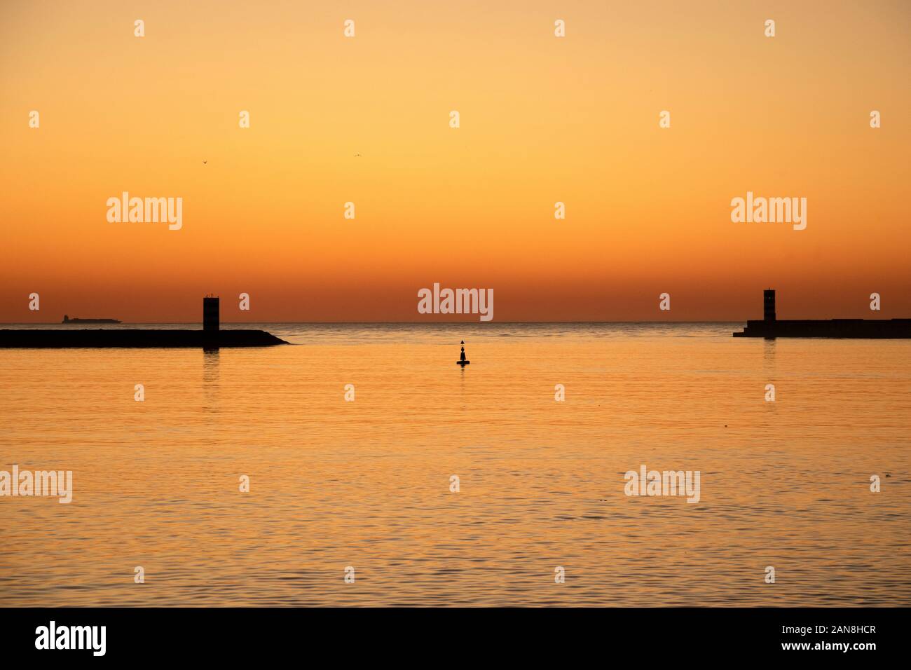 Douro river estuary nature hi-res stock photography and images - Alamy