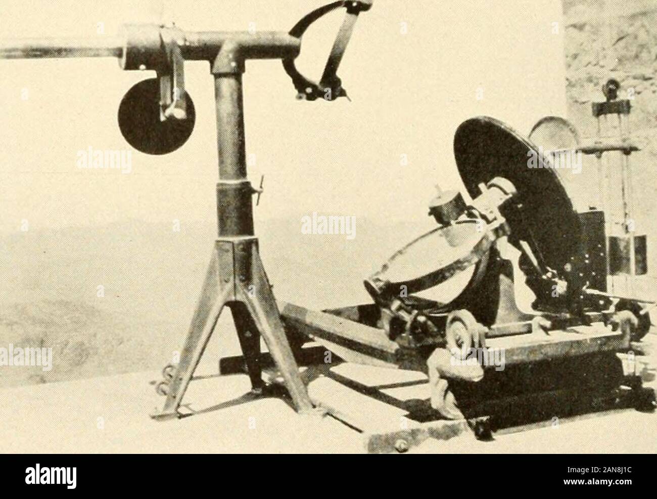 Bolometer hi-res stock photography and images - Alamy