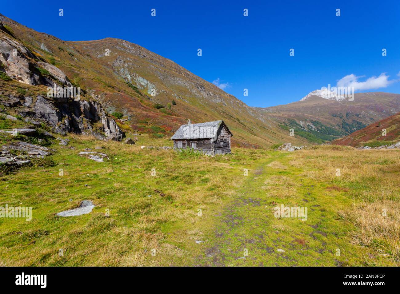 Traditional wooden house in Austrian Alps Stock Photo - Alamy