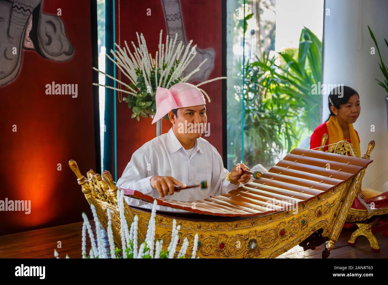 Myanmar burma music hi-res stock photography and images - Alamy
