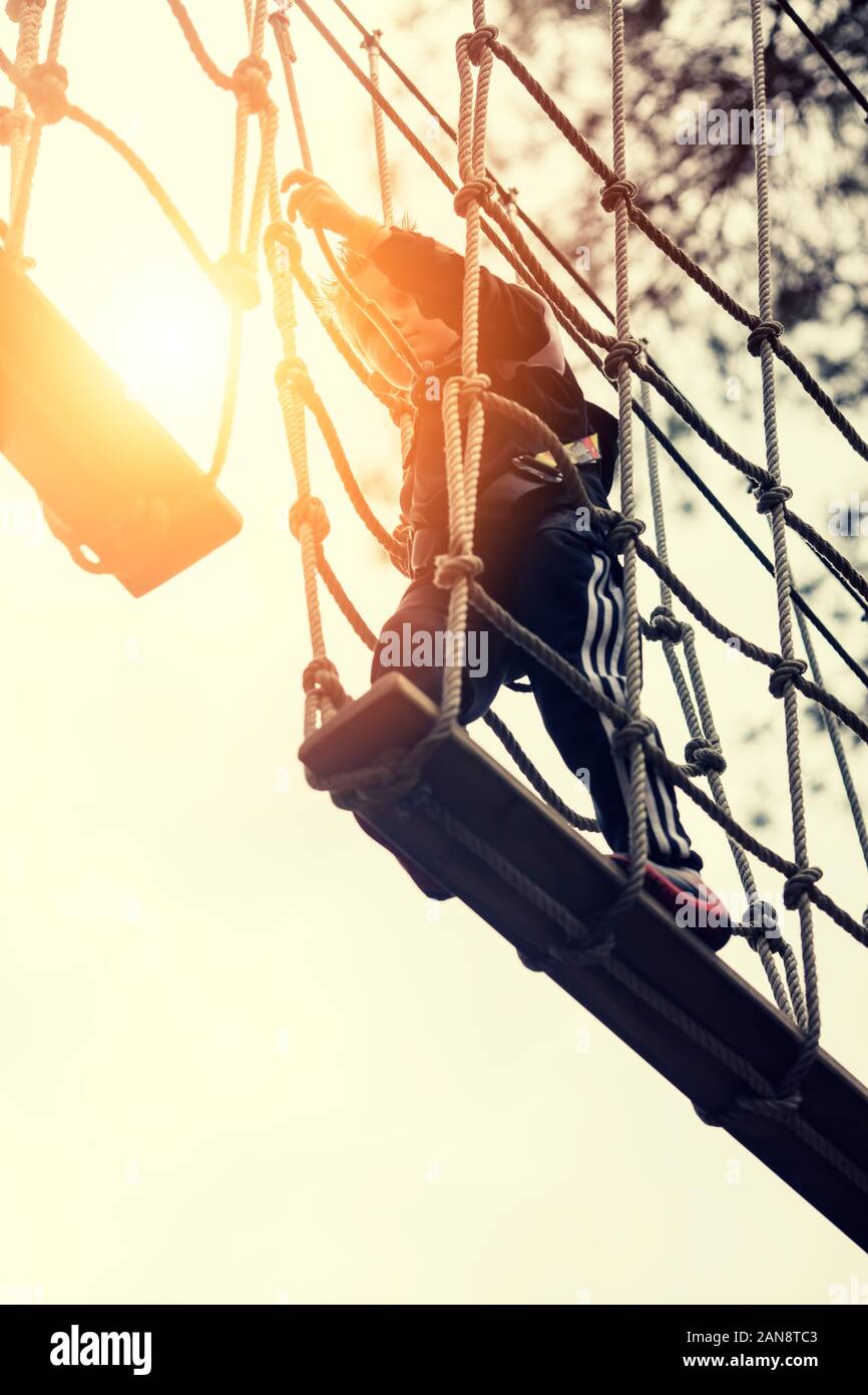 Tree top ropes course hi-res stock photography and images - Alamy