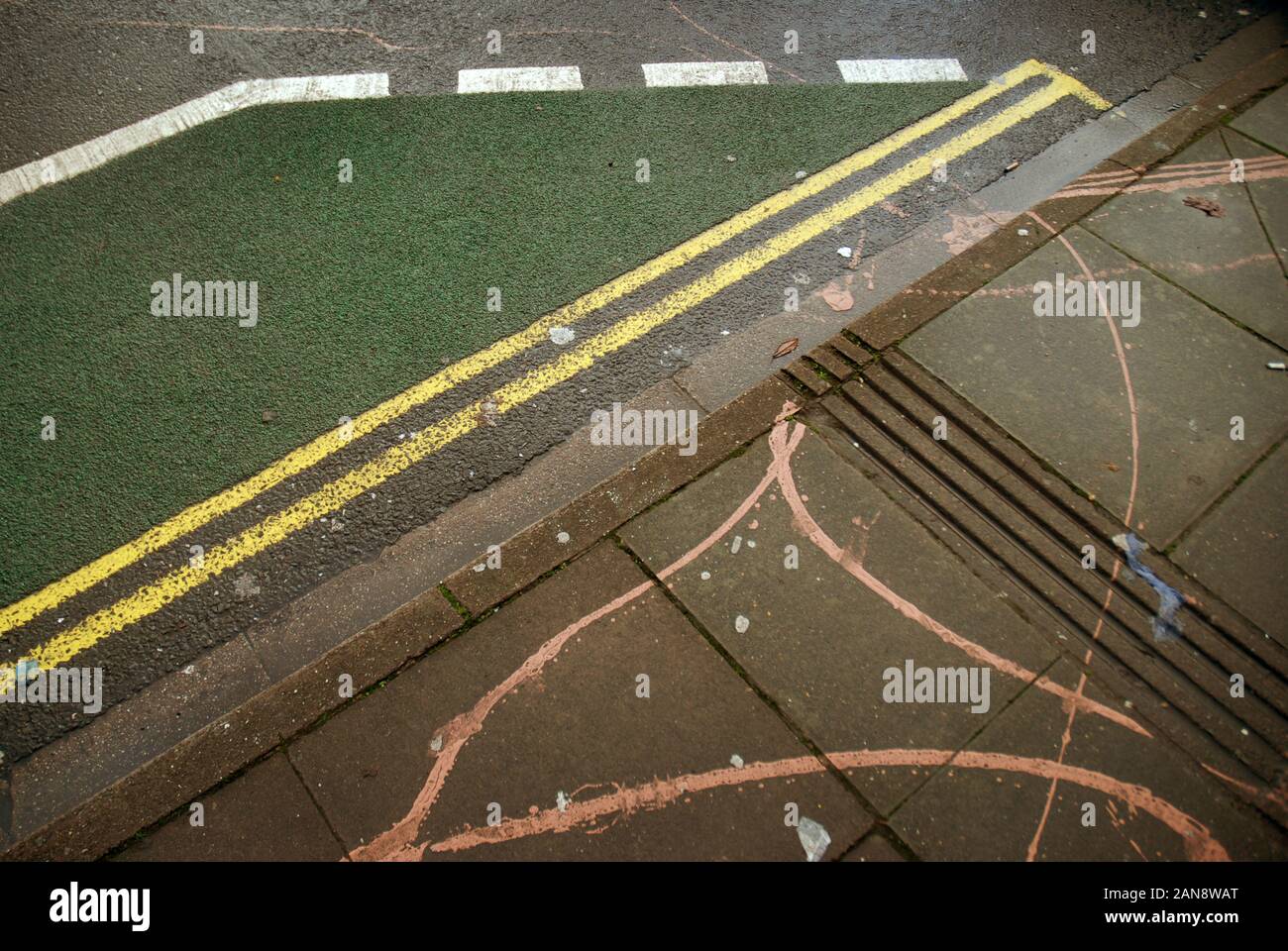 Cycle lane no entry hi-res stock photography and images - Alamy