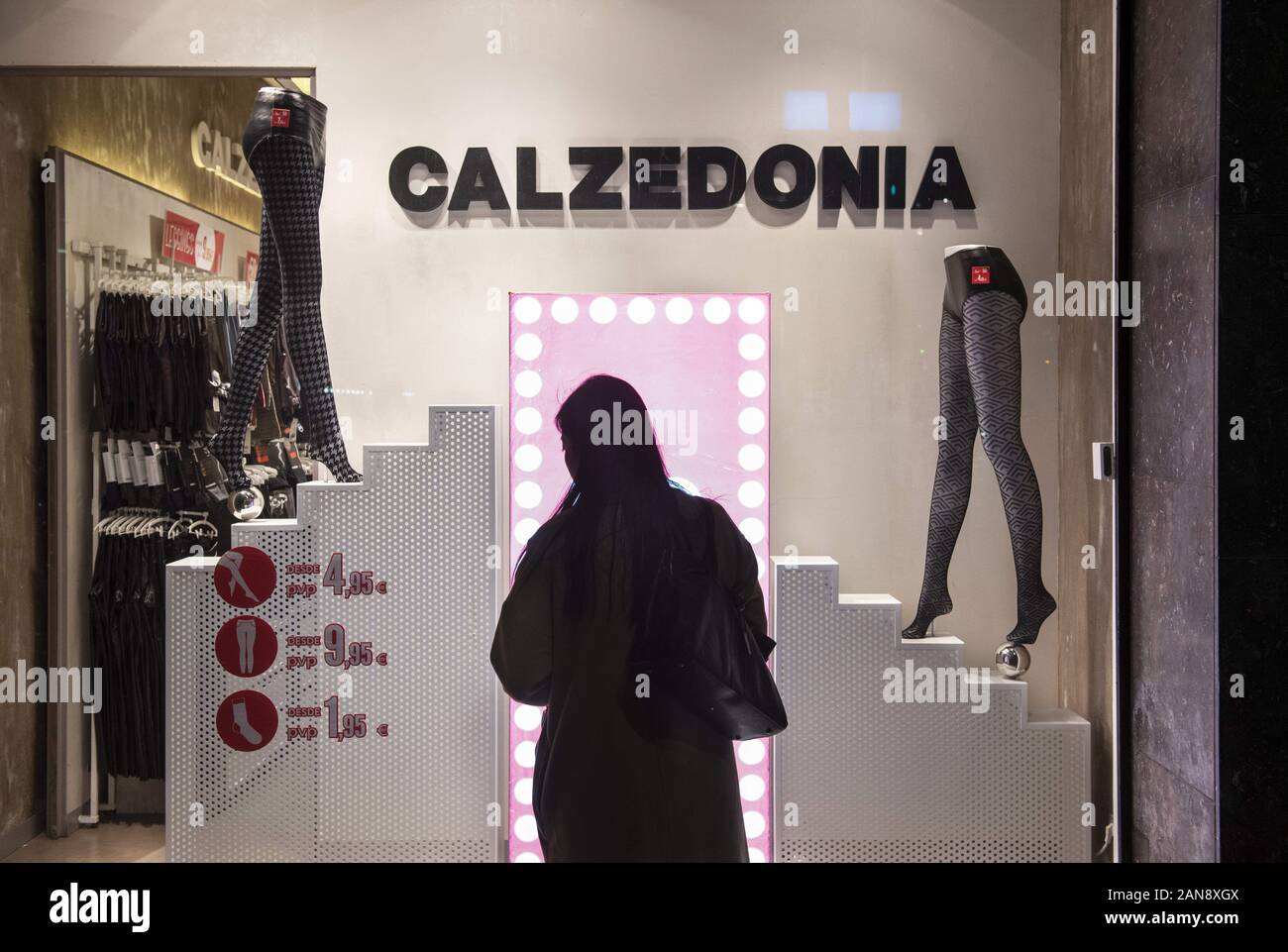 Calzedonia hi-res stock photography and images - Alamy