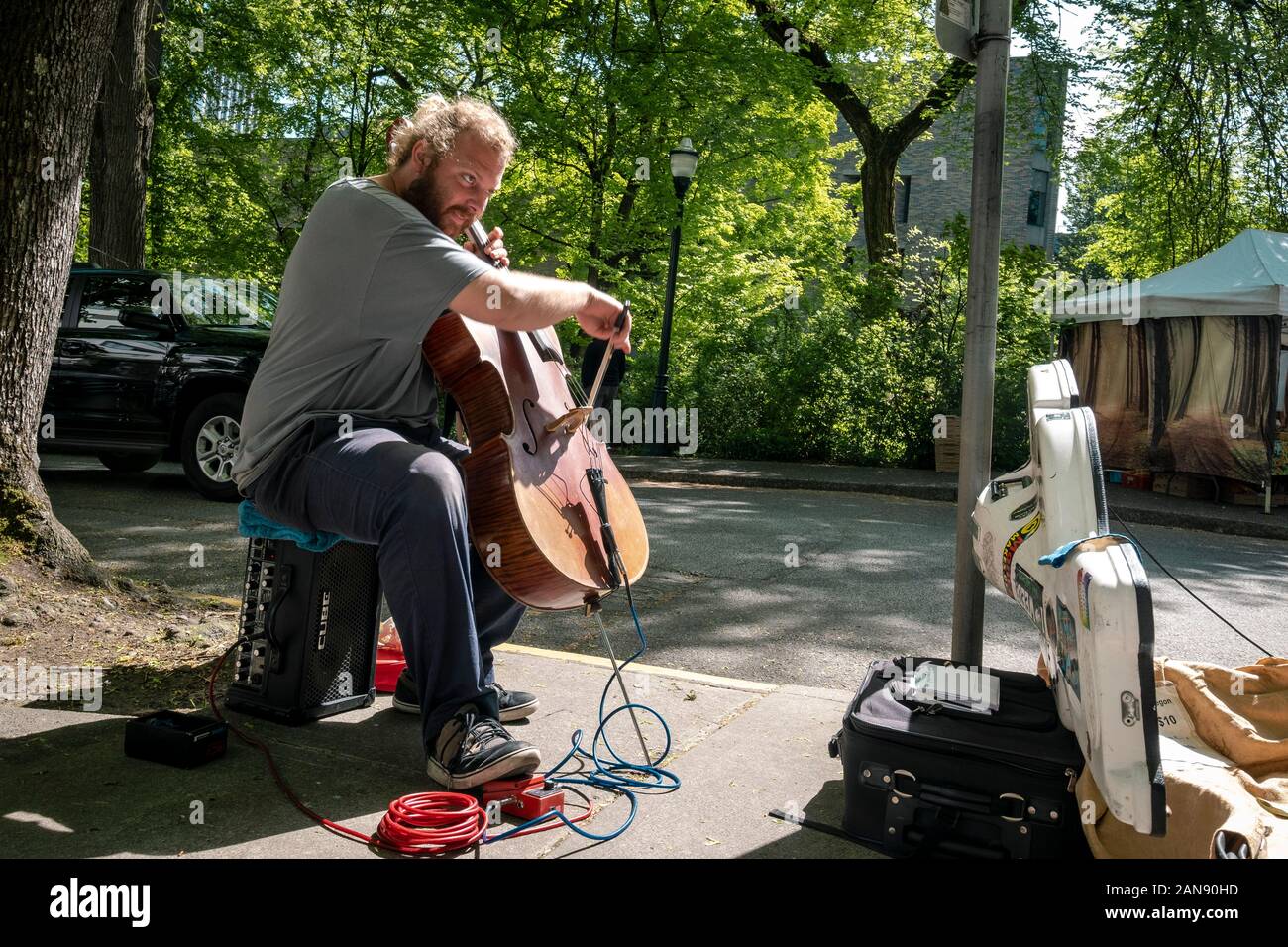 Portland music scene hi-res stock photography and images - Alamy