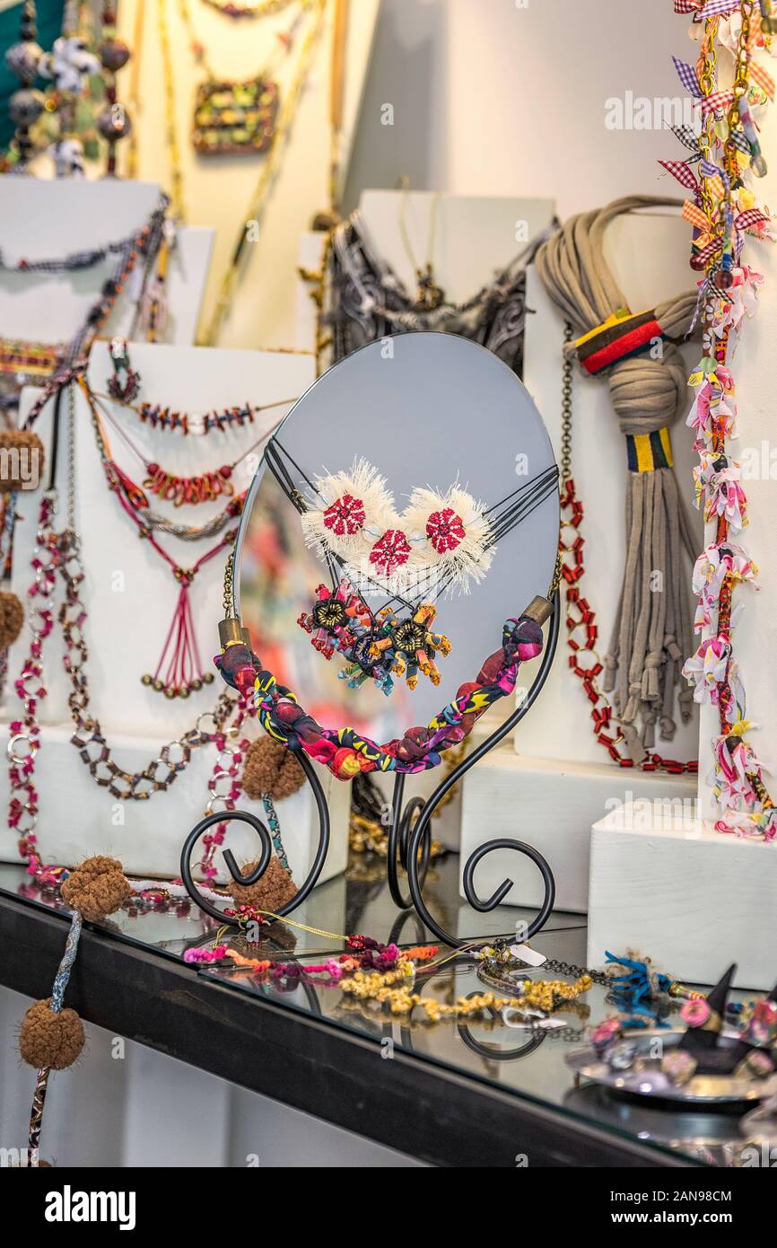 Flea market at old city of Jaffo, Tel Aviv, Israel Stock Photo - Alamy