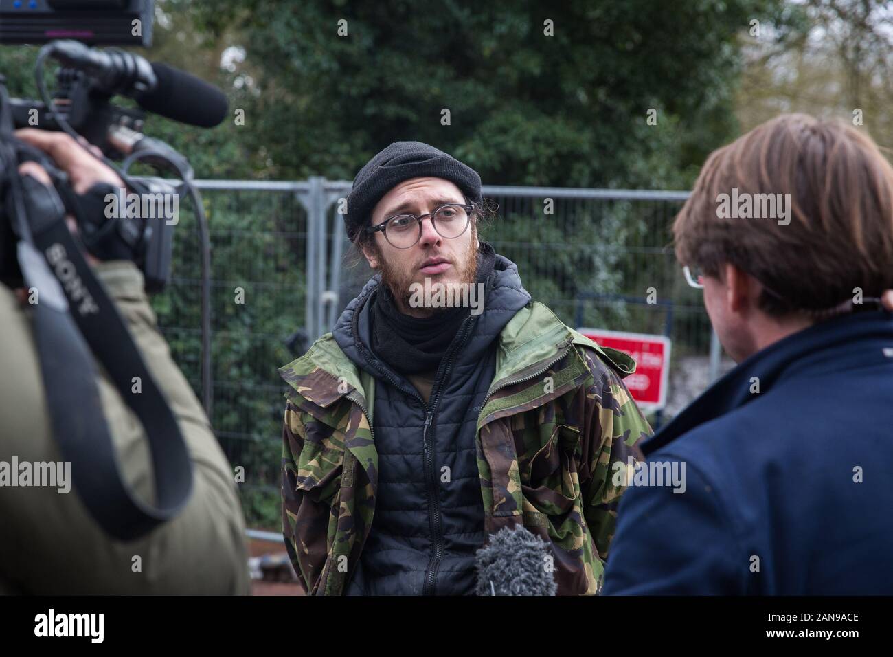 Jason farrell sky hi-res stock photography and images - Alamy