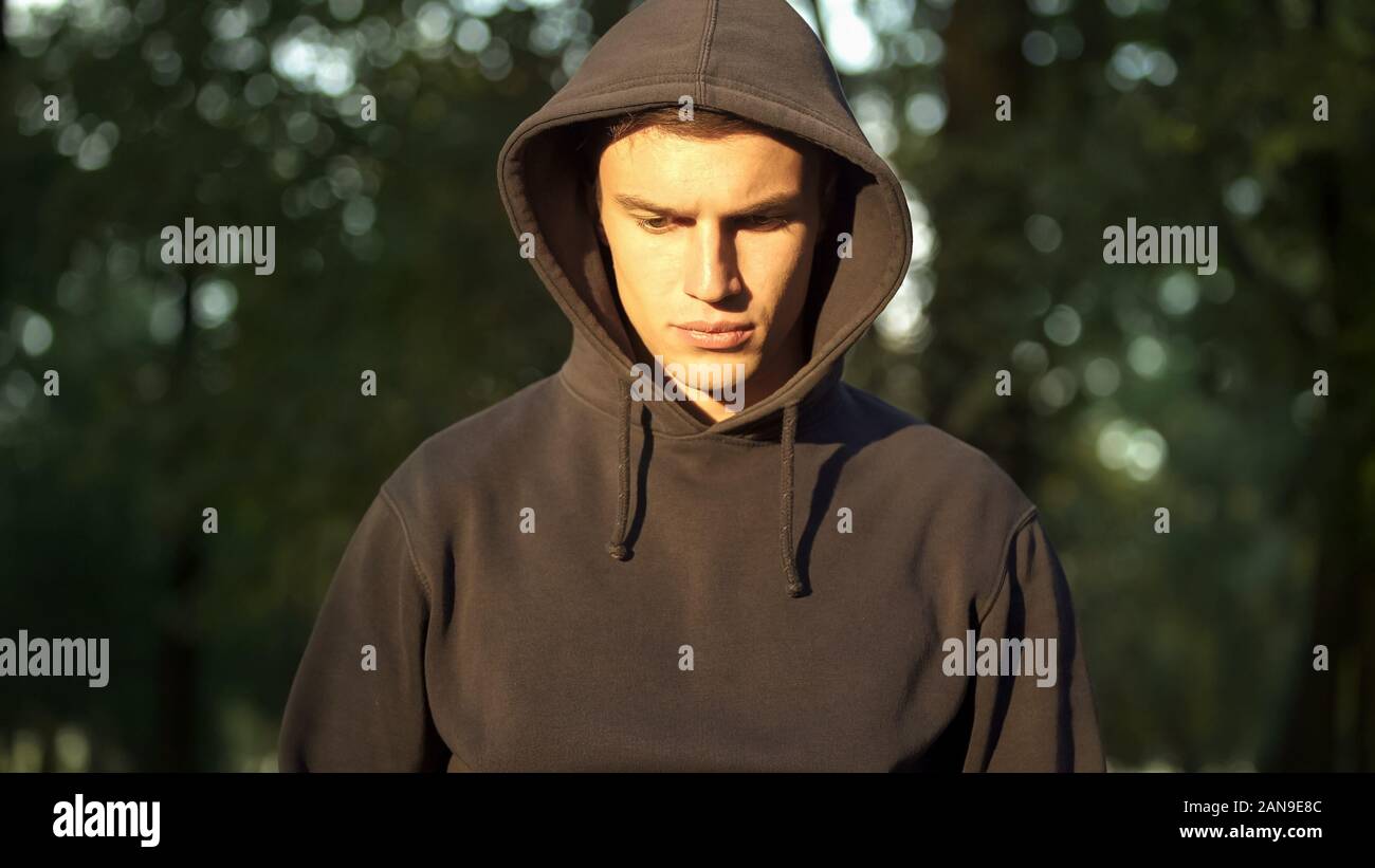 Serious criminal hi-res stock photography and images - Alamy