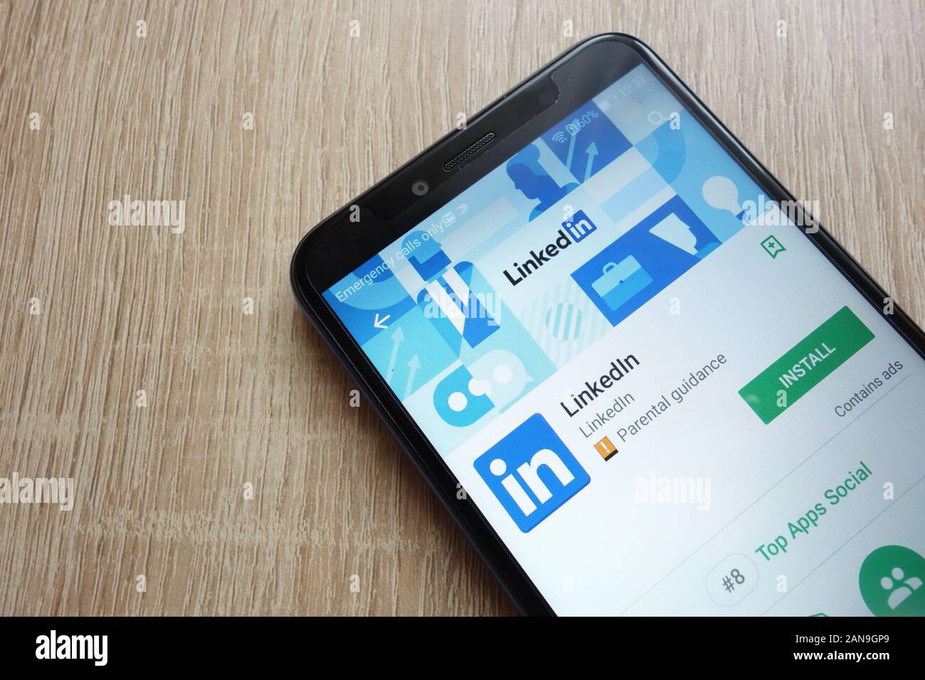 LinkedIn app on Google Play Store website displayed on Huawei Y6 2018 ...