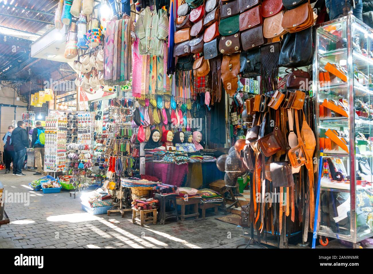 Leather bags marrakech hi-res stock photography and images - Alamy