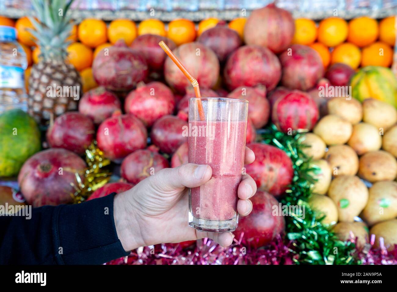 Moroccan juice stall hi-res stock photography and images - Alamy