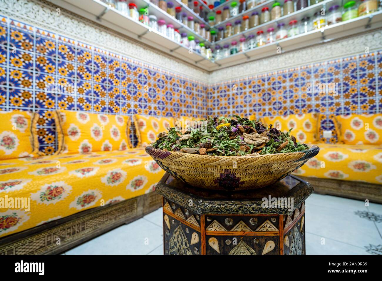 Inside Tea Shop High Resolution Stock Photography and Images - Alamy