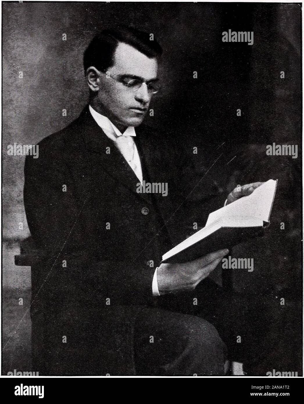 Denhart hi-res stock photography and images - Alamy