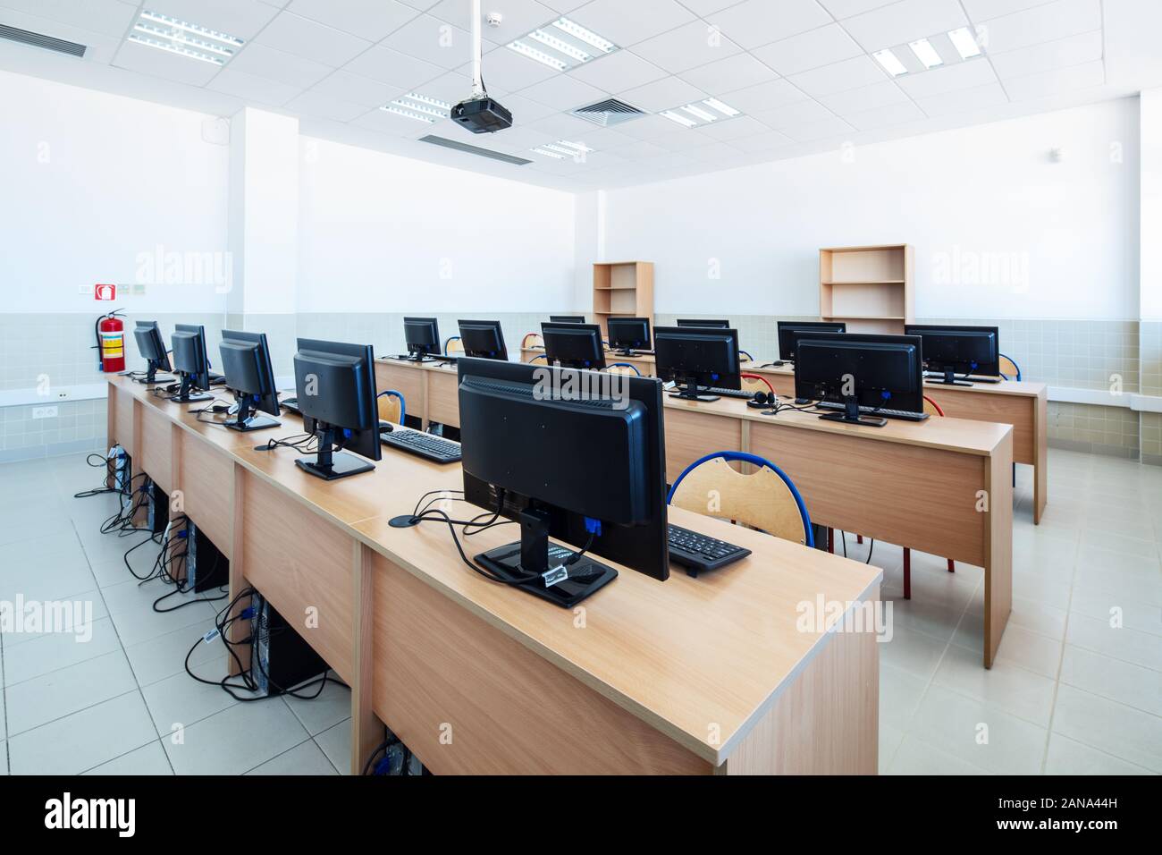 University classroom with computers Stock Photo - Alamy