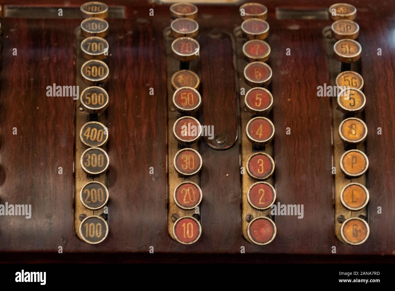 Wood cash register hi-res stock photography and images - Alamy
