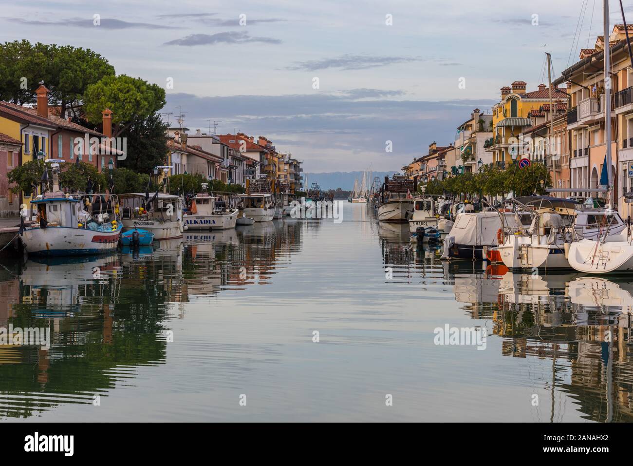 Grado italy hi-res stock photography and images - Alamy