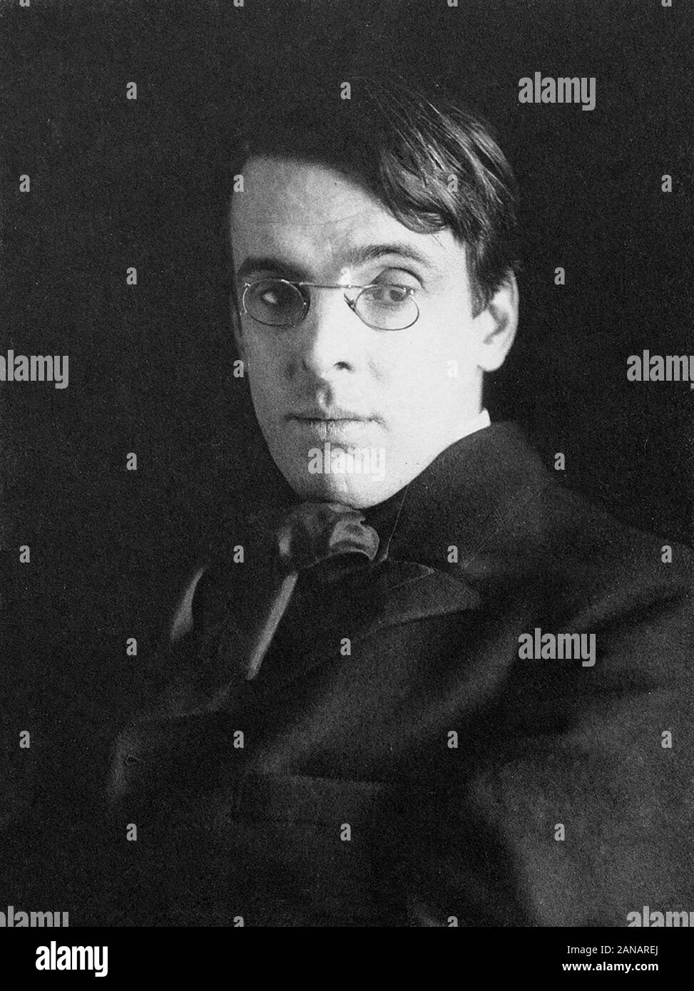William butler yeats Black and White Stock Photos & Images - Alamy