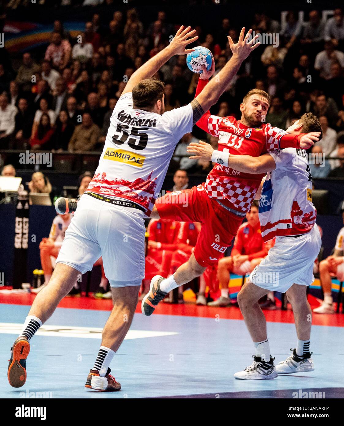 Wien, Austria. 16th Jan, 2020. Handball: European Championship, Croatia ...
